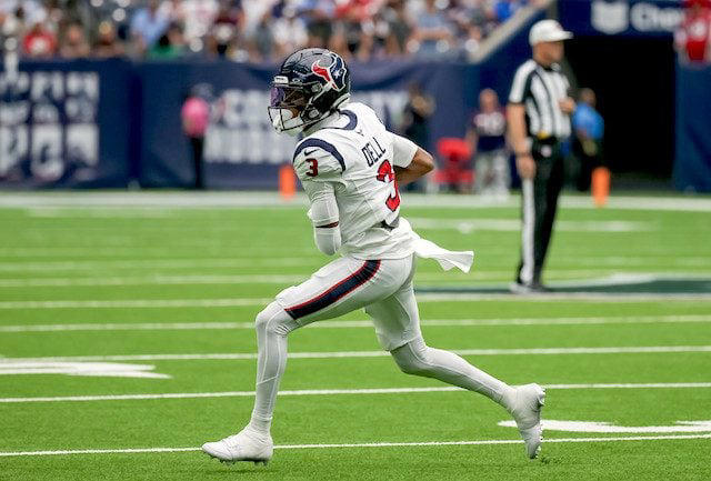 Who Should I Start for Fantasy Football Week 13? Chuba Hubbard, Tank ...