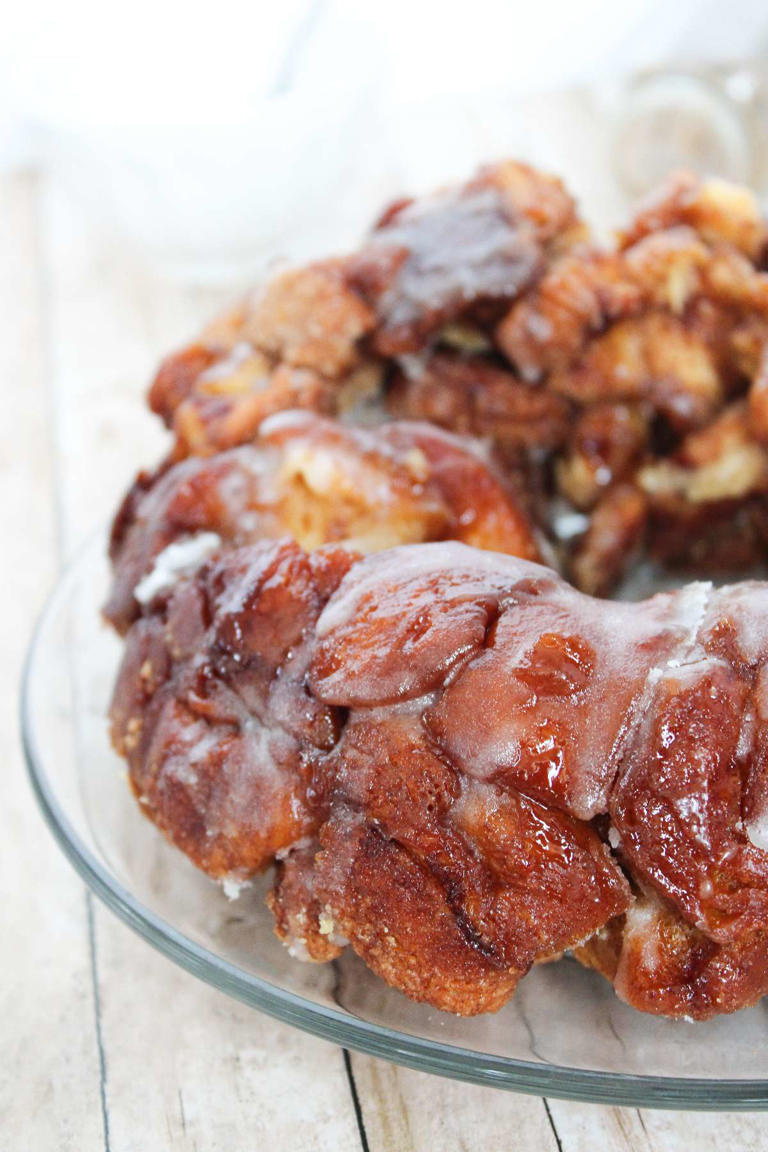 Cinnamon Roll Monkey Bread Recipe