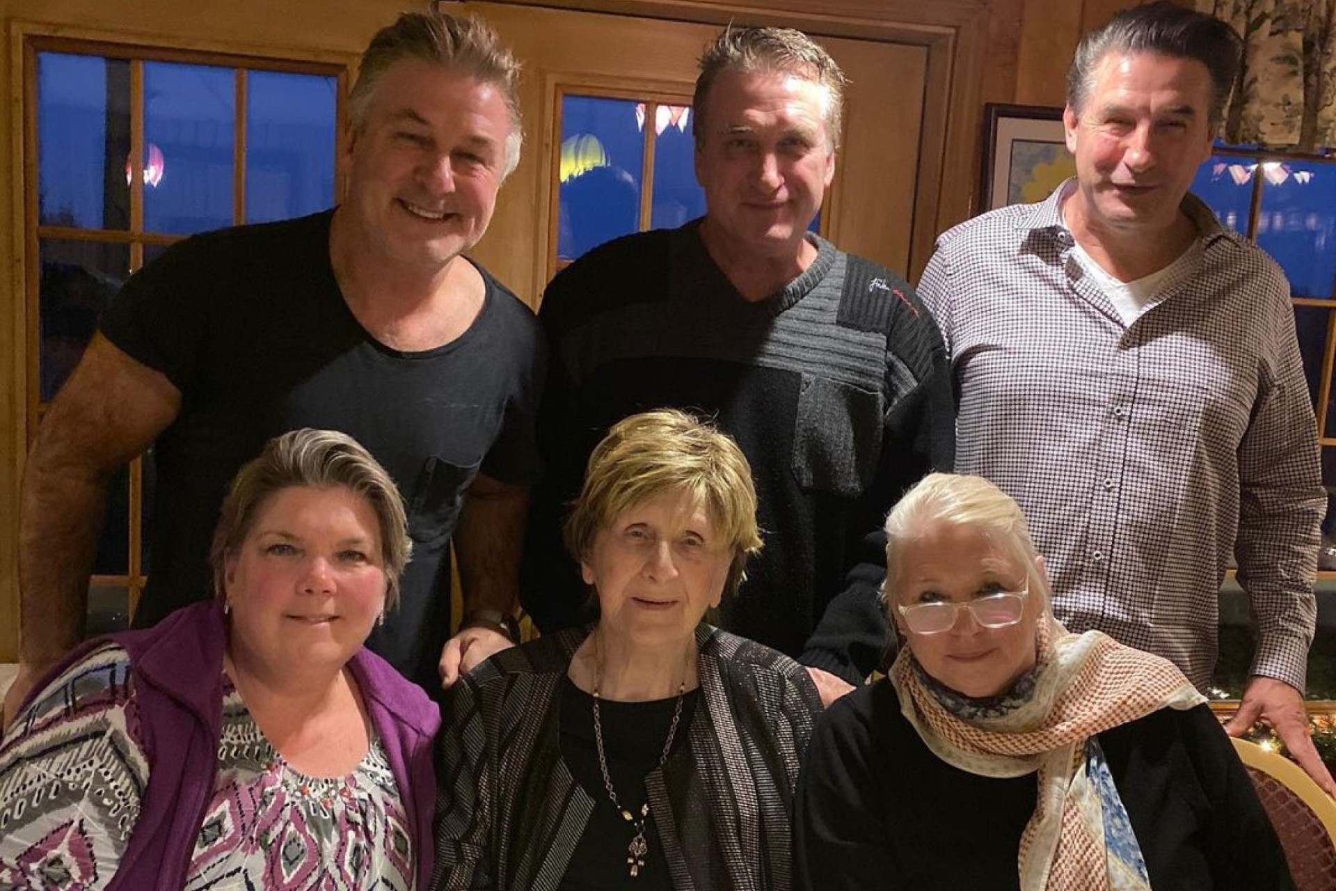 The Baldwins: scandals of a big, famous family