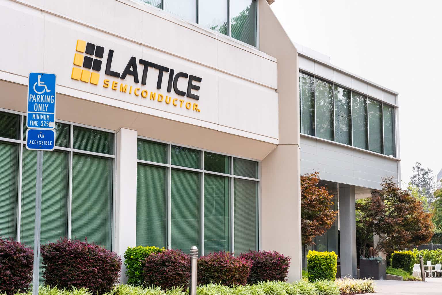 Lattice dips as Q2 financial results match expectations