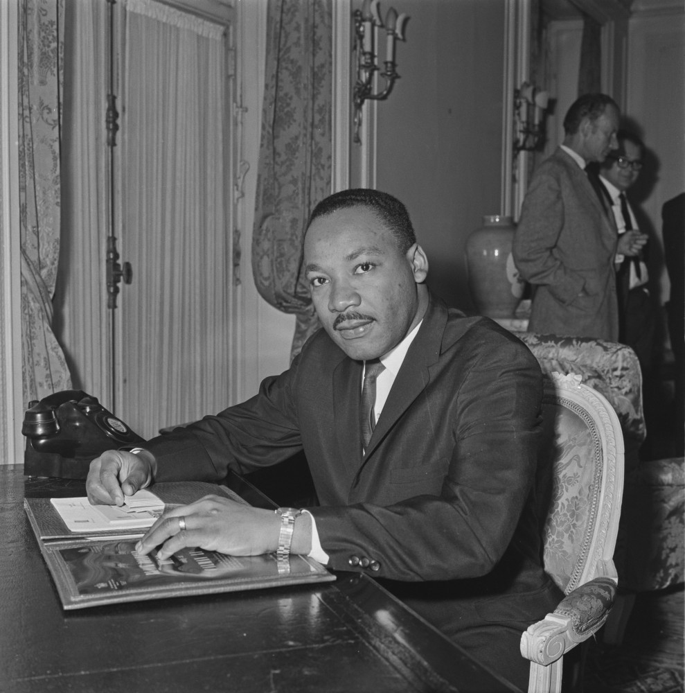 Famous historical quotes that are 100% wrong