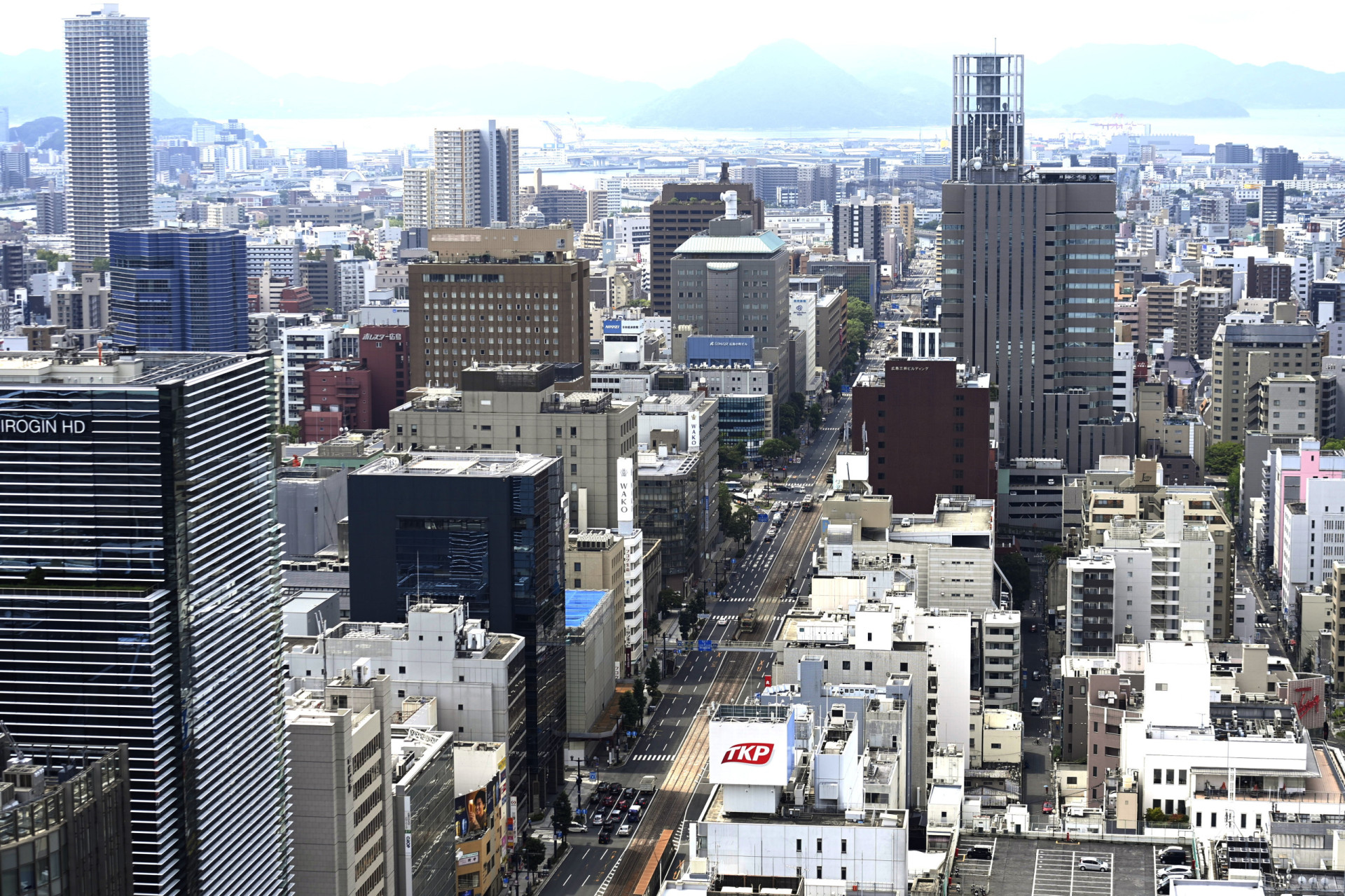 Cities that were rebuilt after being completely destroyed