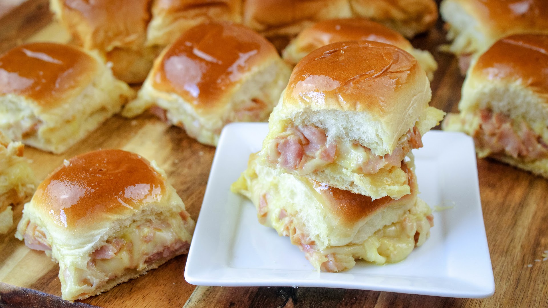 Have You Tried To Take A Bite Of A Ham Sandwich And You Can't Bite ...