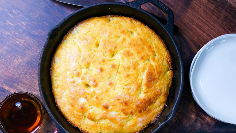 This Buttermilk Cornbread Is So Good, It Just Melts In Your Mouth ...