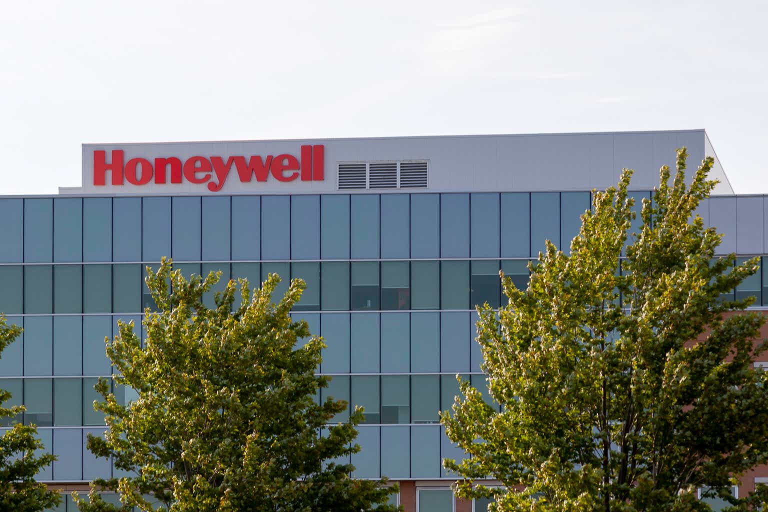 Honeywell is said to near $2.4B deal for tech unit of U.K. company