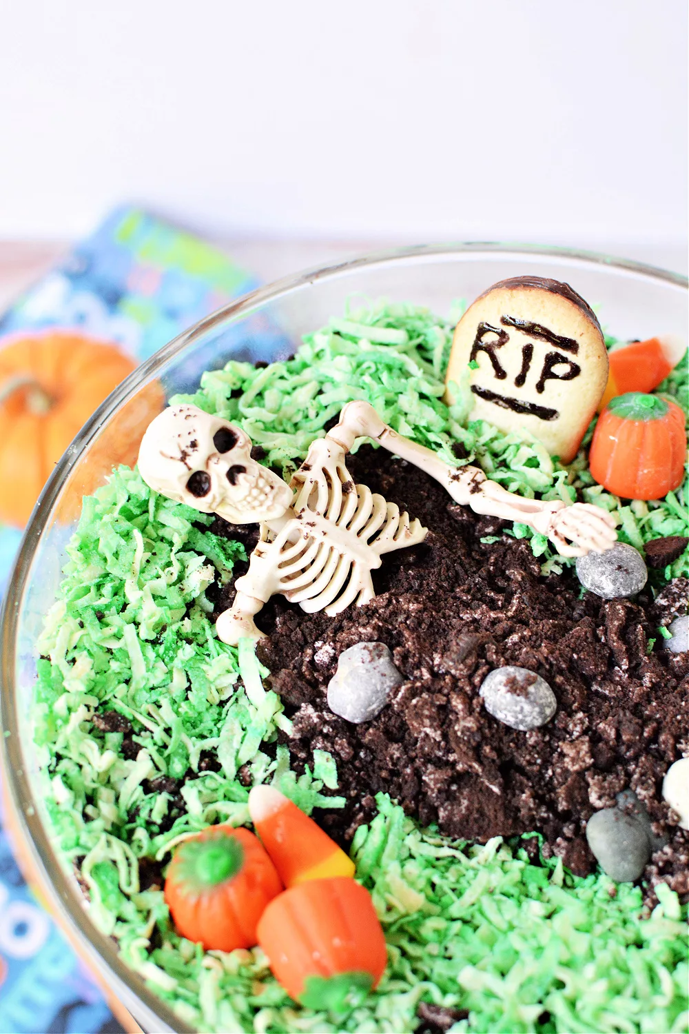 9 No Bake Spooky Halloween Treats