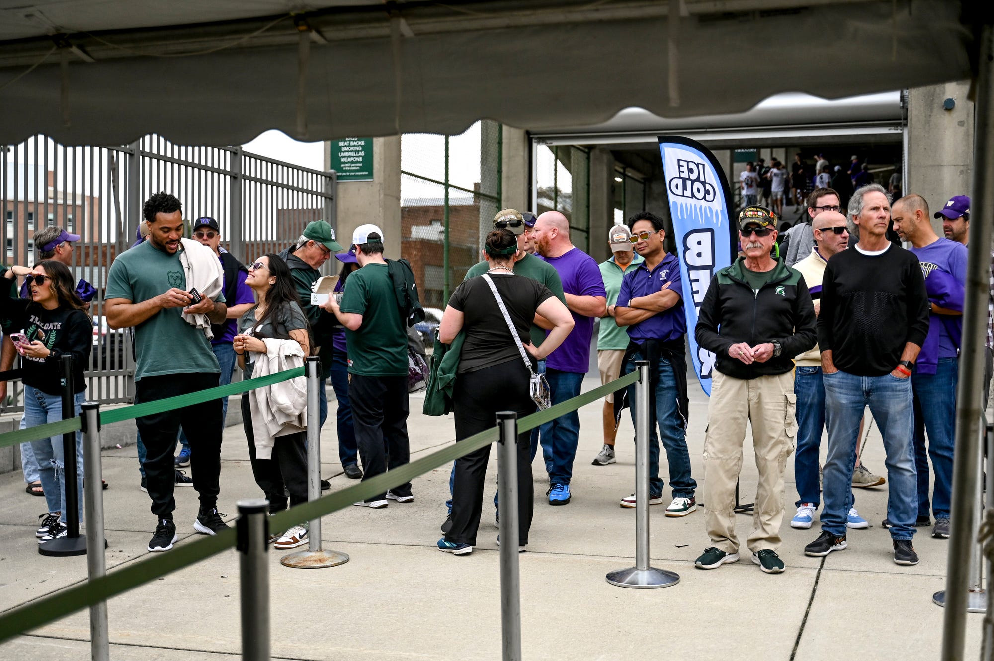 MSU privatized concessions for football. Here's what to expect for food ...
