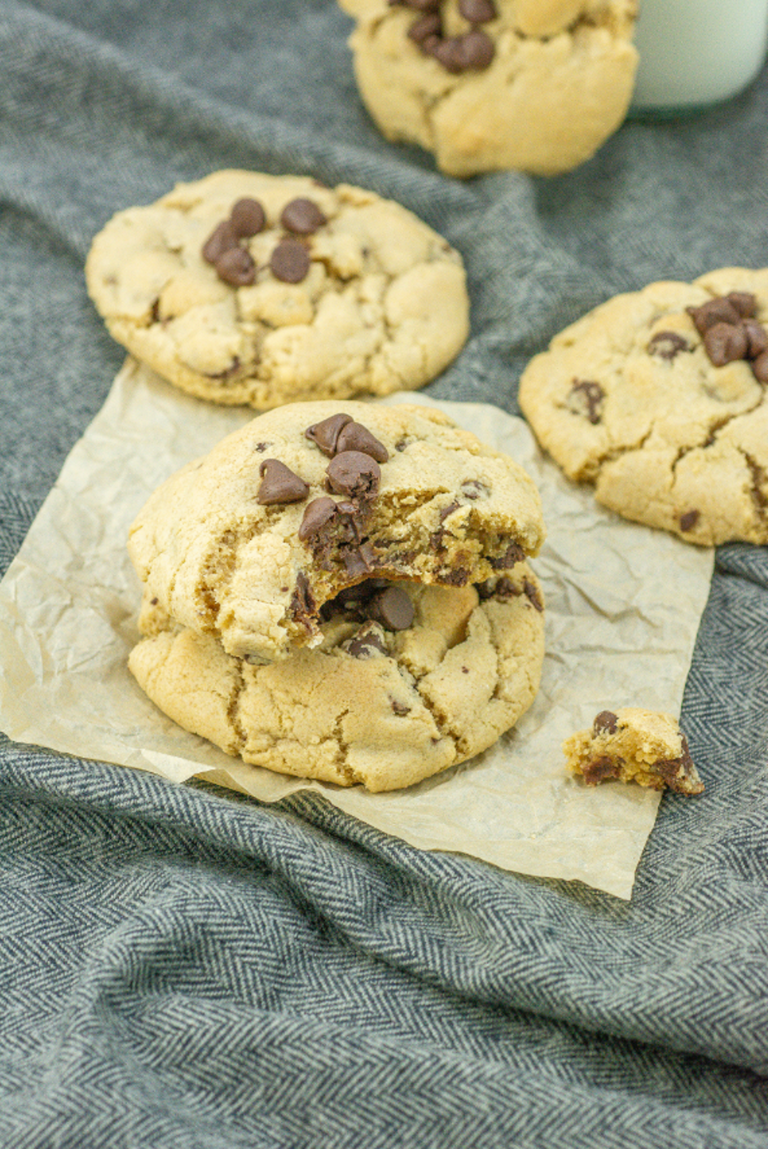 Make the Ultimate Easy Chocolate Chip Cookie Recipe