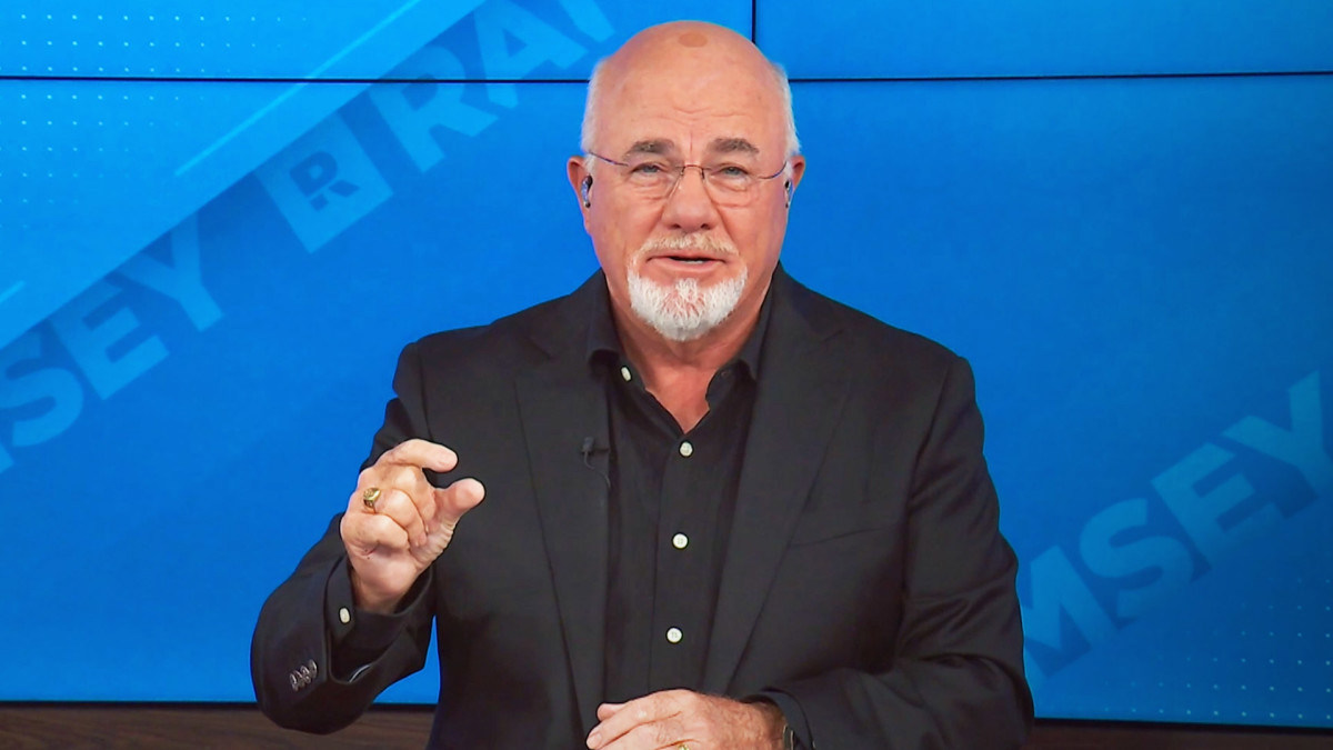 Dave Ramsey explains why your car payment is 'stupid on steroids' Dave Ramsey explains why your car payment is 'stupid on steroids'