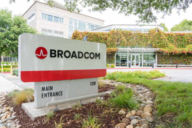 Broadcom Q2 Preview: AI in focus as analysts expect earnings beat Broadcom Q2 Preview: AI in focus as analysts expect earnings beat