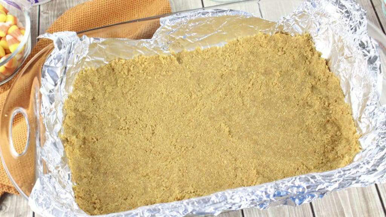 Easy Candy Corn Cookie Bars Recipe