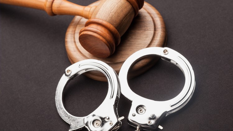Texas man accused of trying to deposit forged check for $30,000 with ...
