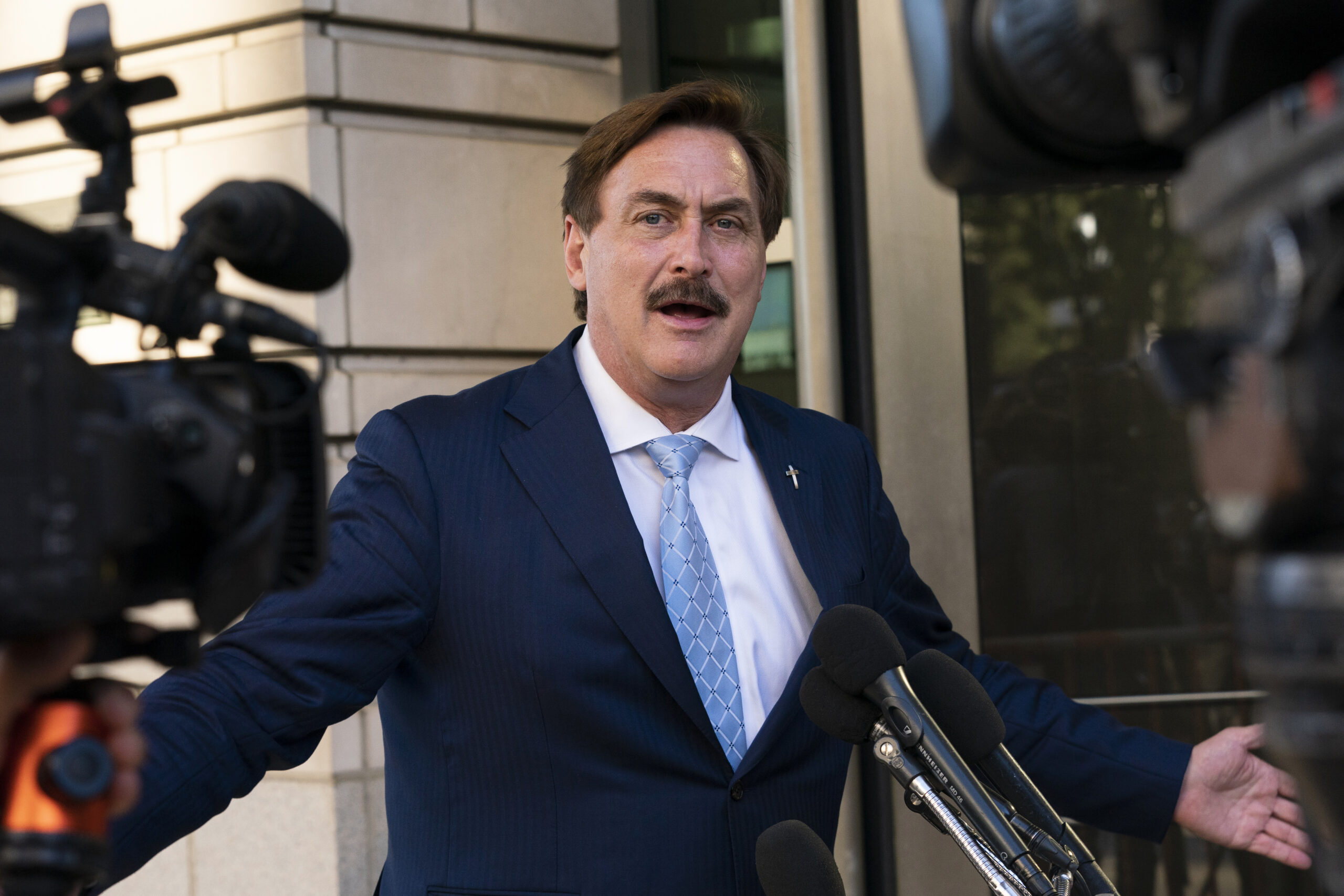 Mike Lindell promises ‘new protester laws’ and to arrest all of the ...