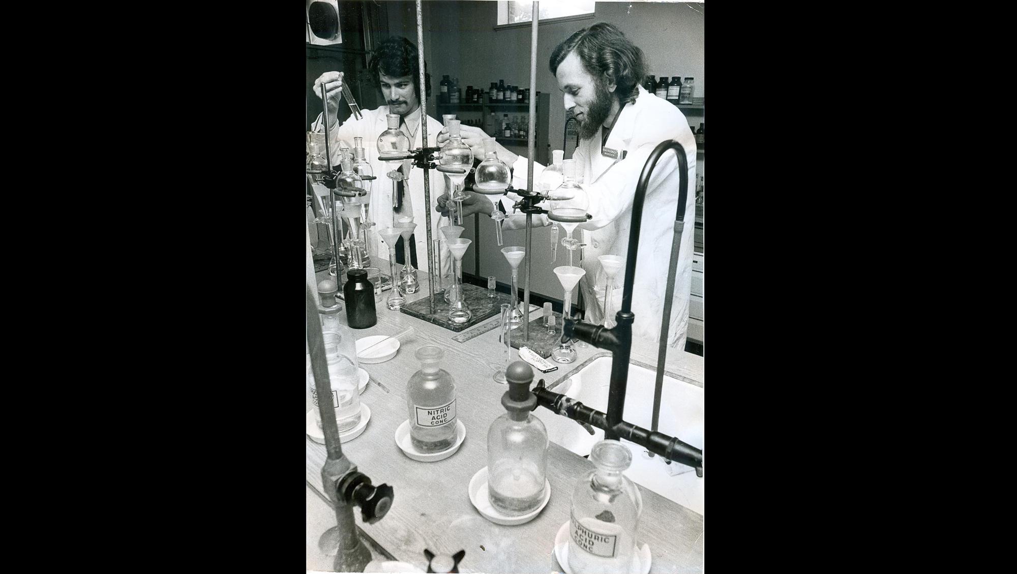 25 wonderful photos from 1970s Gosport