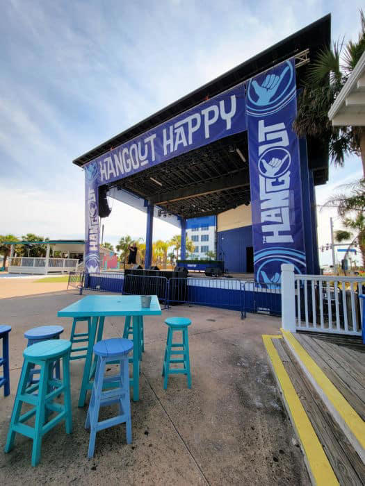 The Hangout Gulf Shores: Where Beach Vibes and Live Music Meet Up