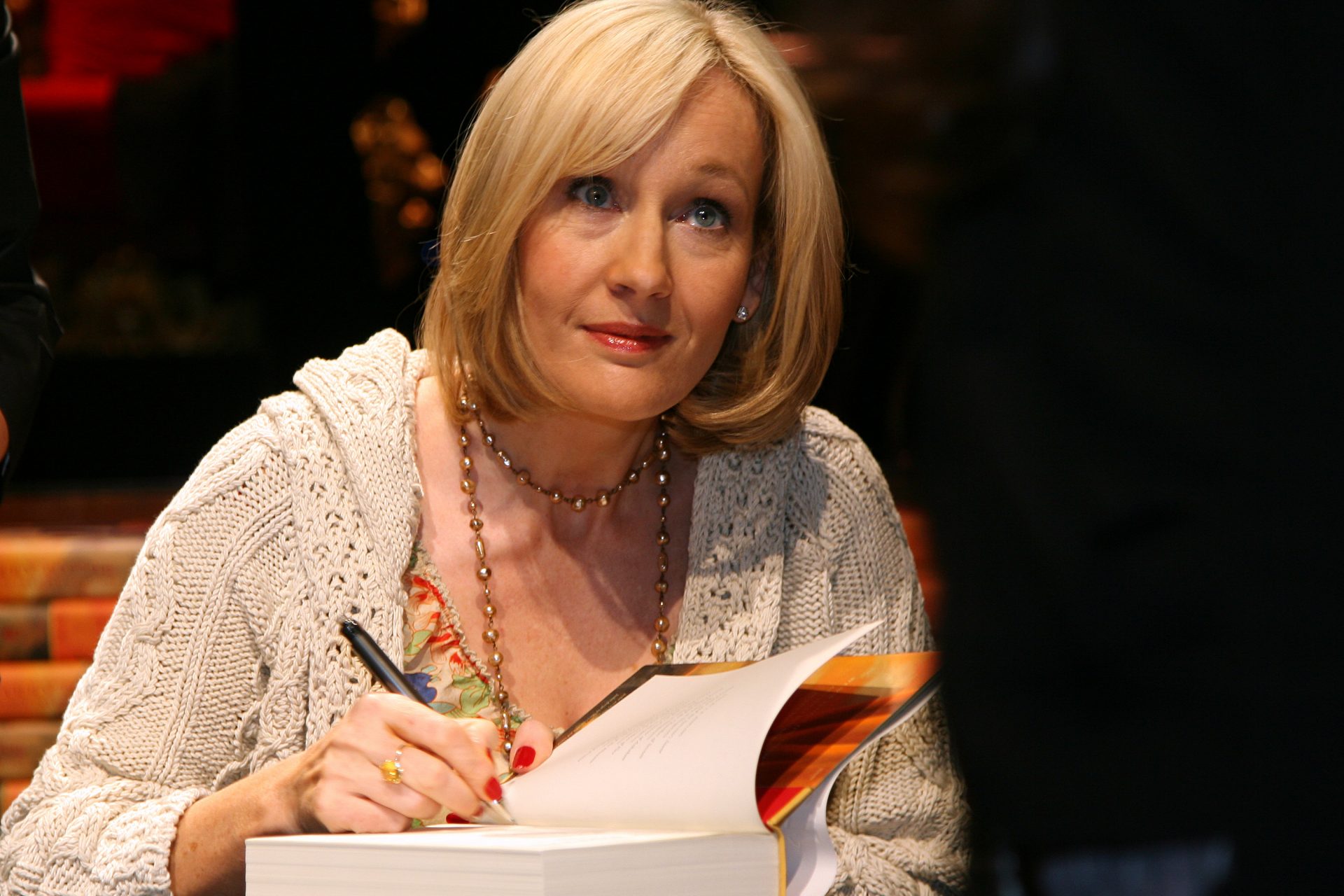 These celebrities overcame difficult childhoods