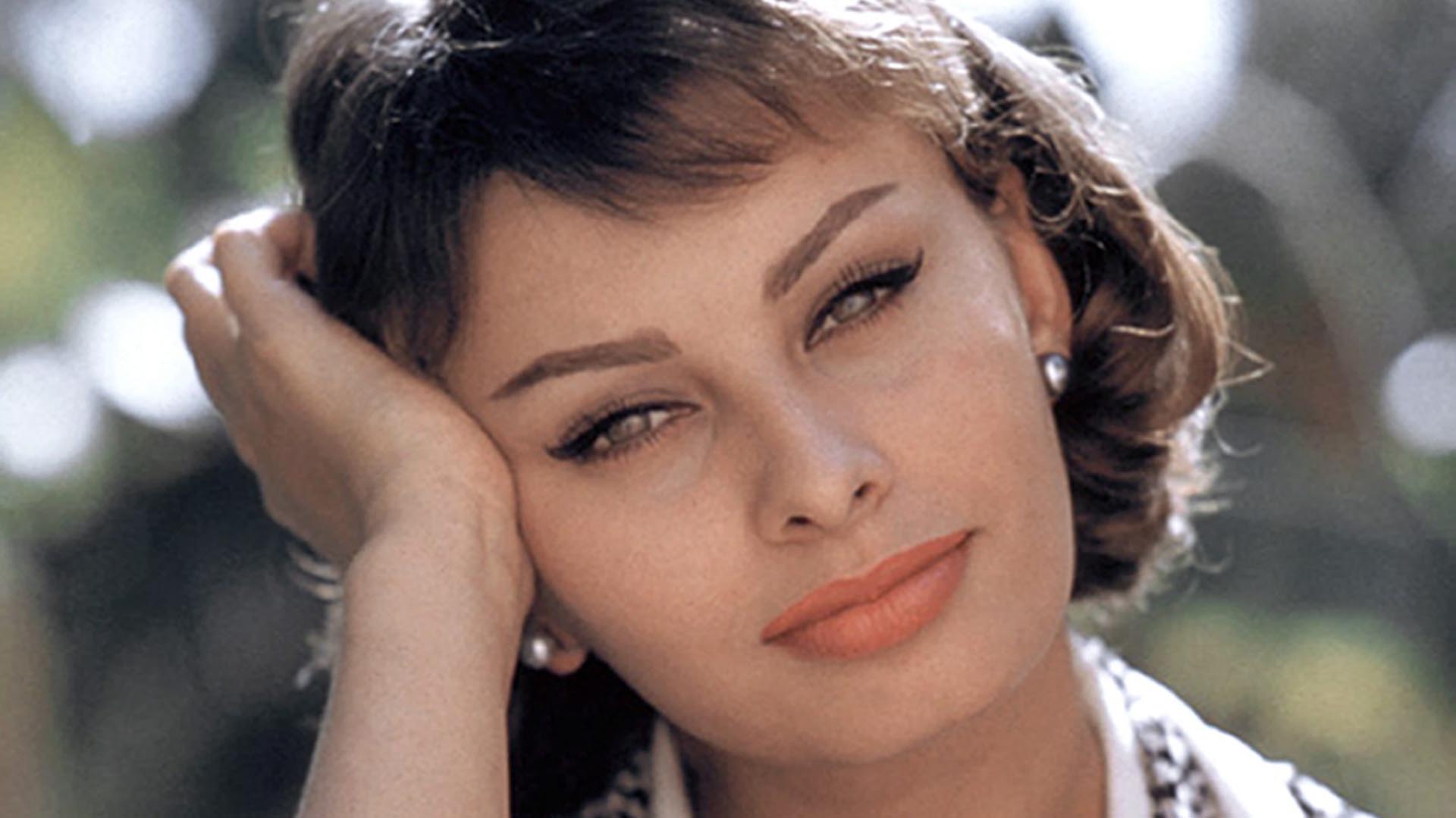 Sophia Loren in her most beautiful photos