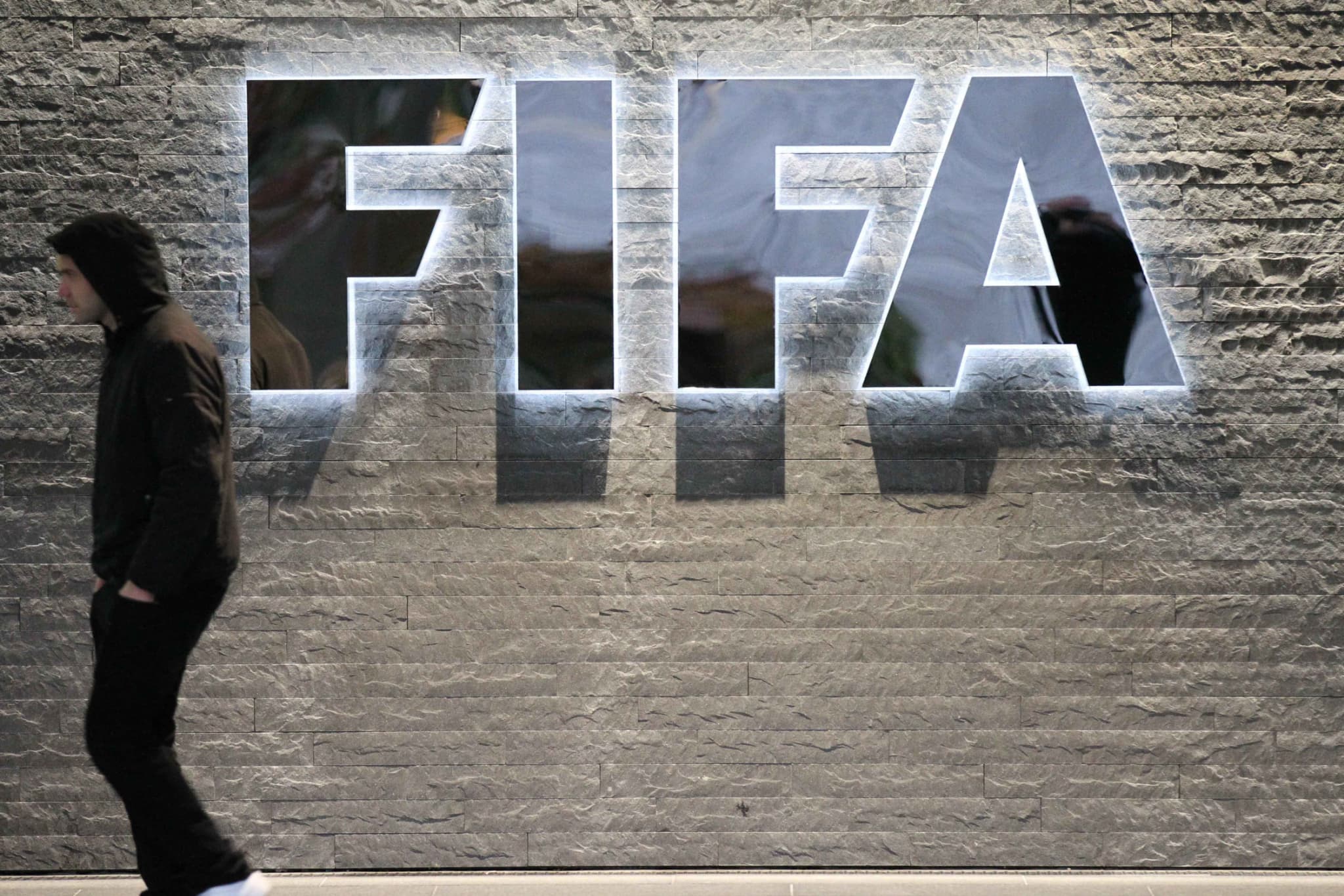 Un employé de la Fifa arrêté aux Etats-Unis pour une relation sexuelle ...