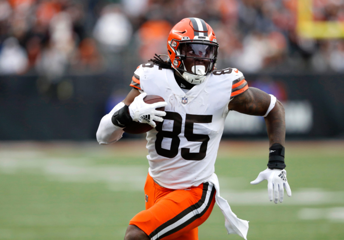 Key Weapon Returns to Browns' Practice