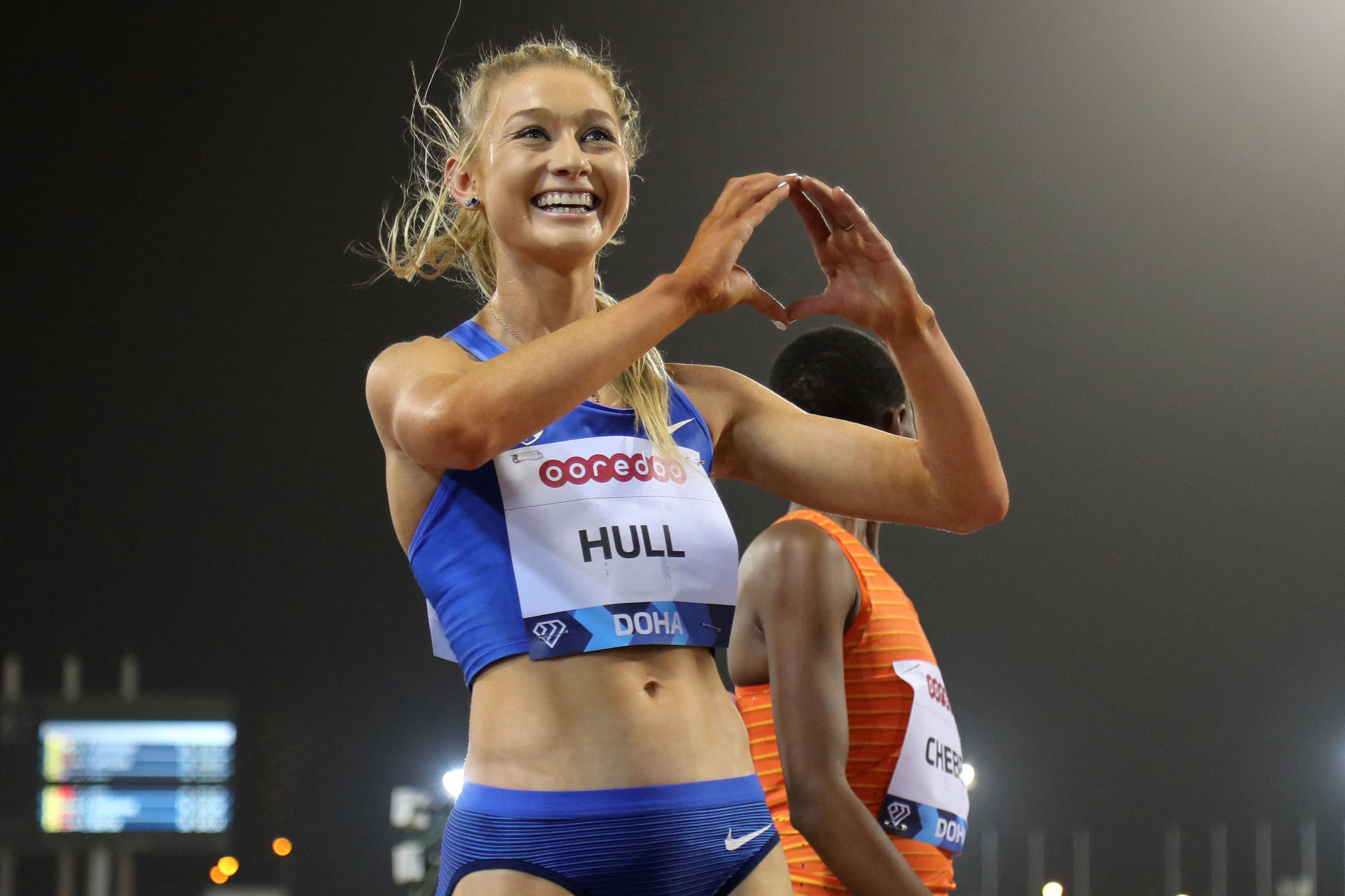 Australian runner Jessica Hull in images
