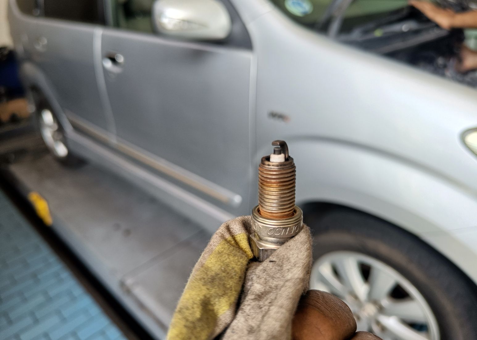 Upgrade Busi Mobil Pakai Iridium, Pabrikan Kasih Bocoran Keunggulannya