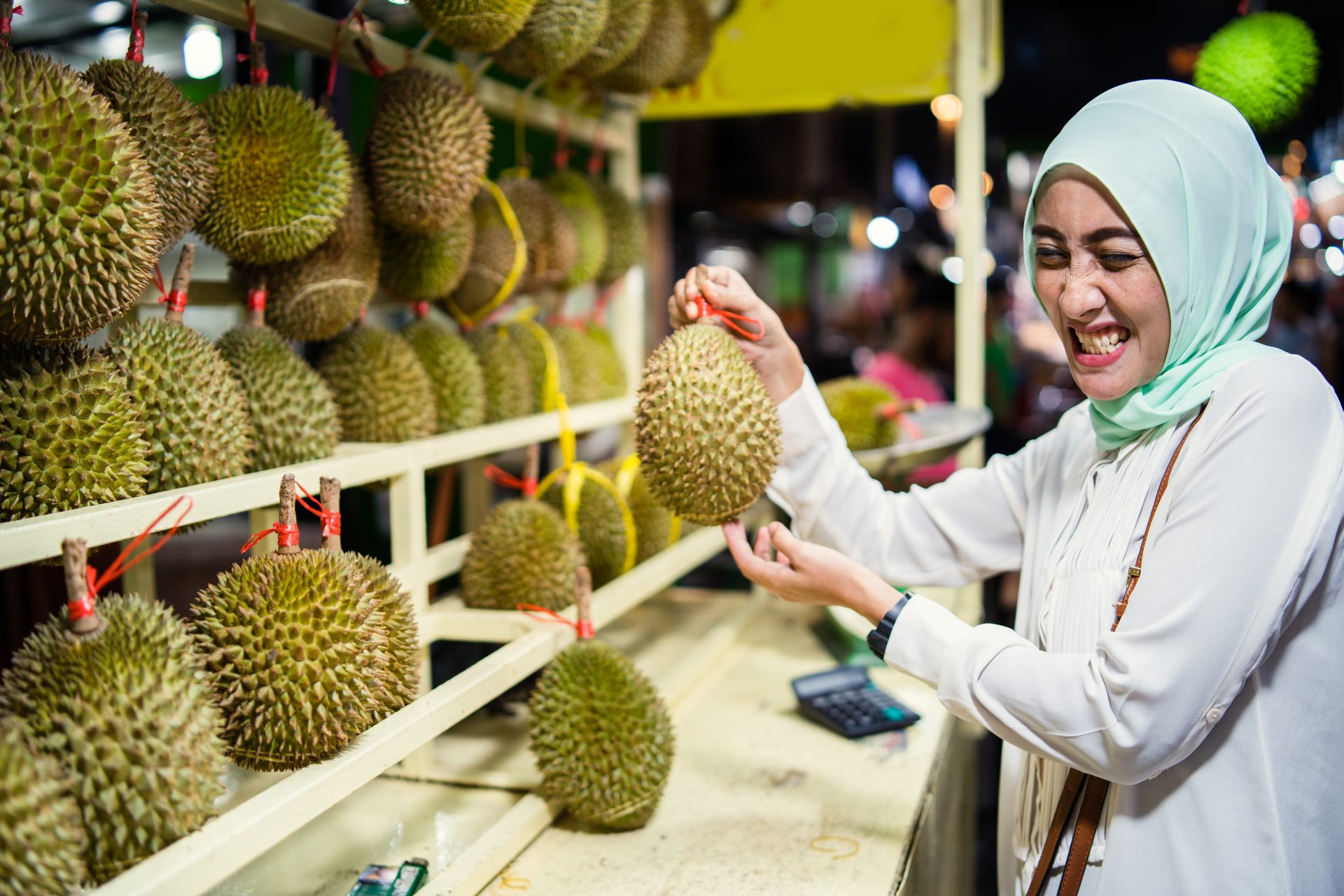 Durian : oseriez-vous goûter au fruit le plus puant du monde