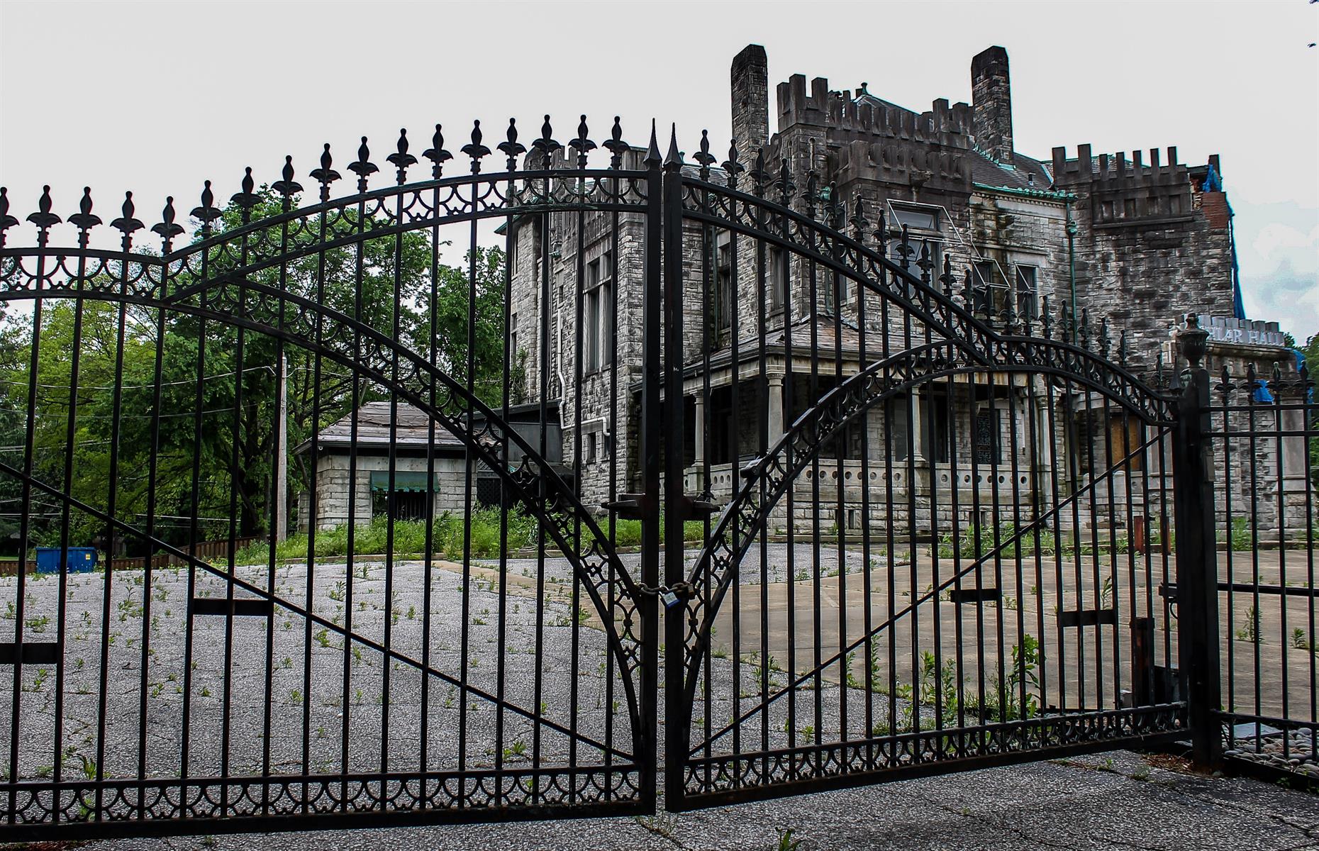 Inside the American castle once home to an eccentric millionaire