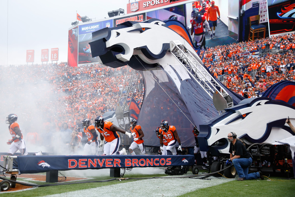 Denver Broncos Saddened By Death Of Legendary Wide Receiver