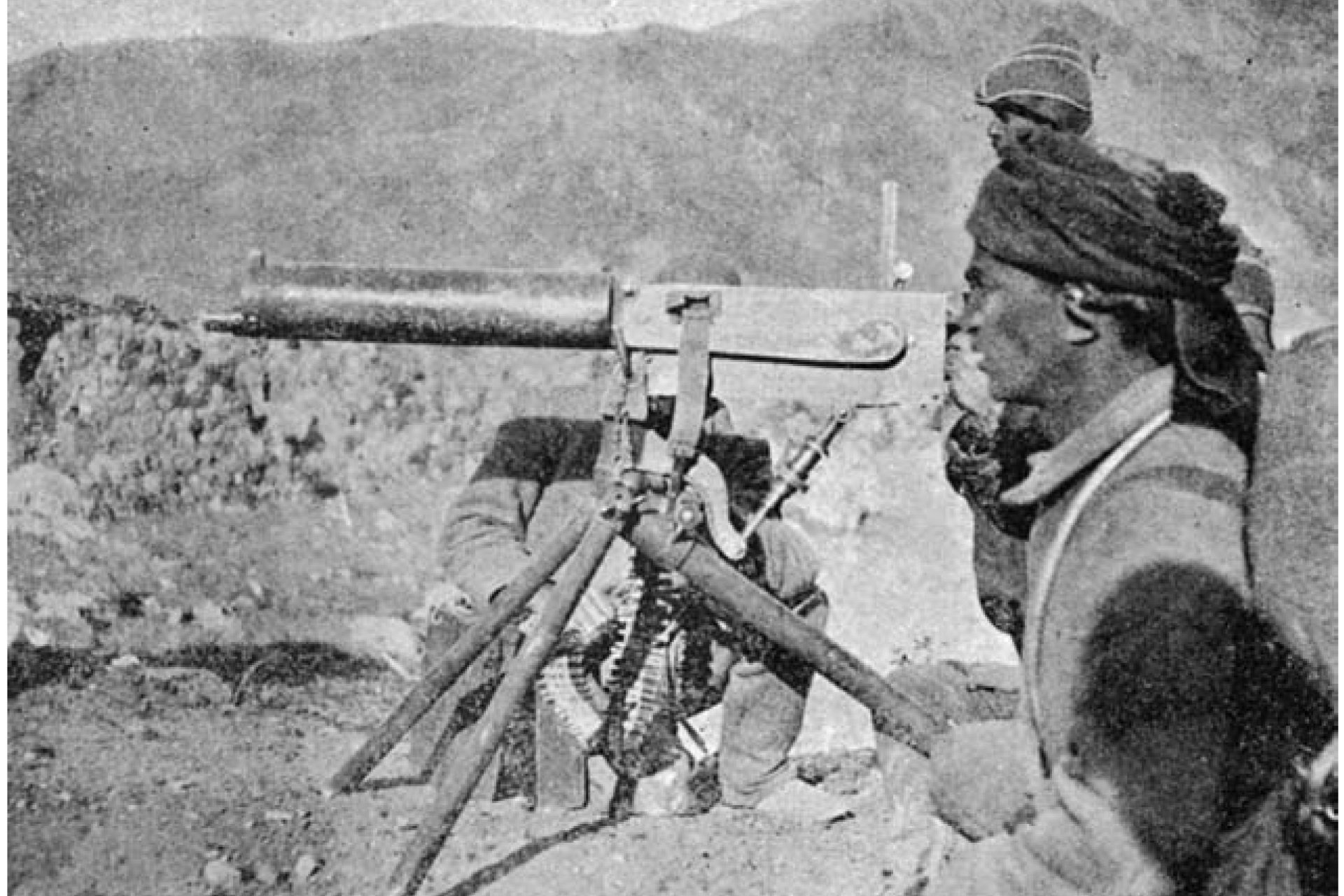 WWI Technology: Ukrainian forces are using a decades-old machine gun to ...
