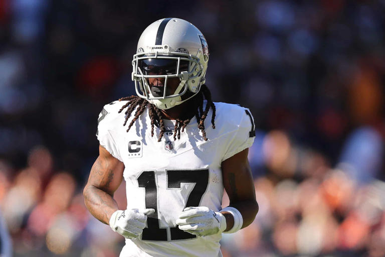 Davante Adams Speaks Out About Trade Rumors Davante Adams Speaks Out About Trade Rumors
