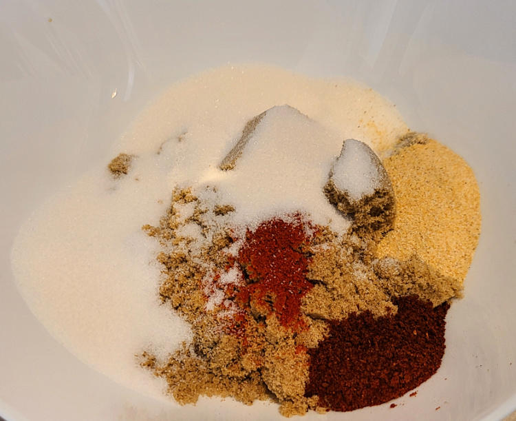 Easy homemade brown sugar rub for salmon!