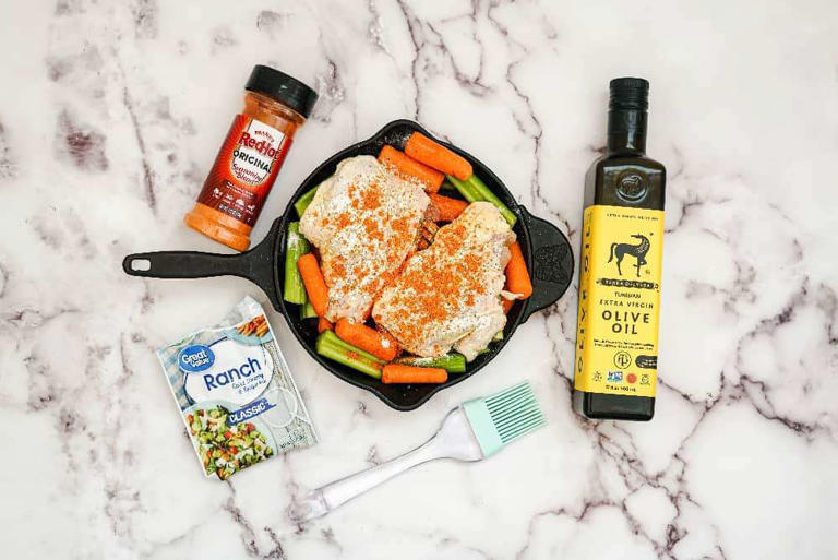 Cast Iron Skillet Buffalo Ranch Chicken