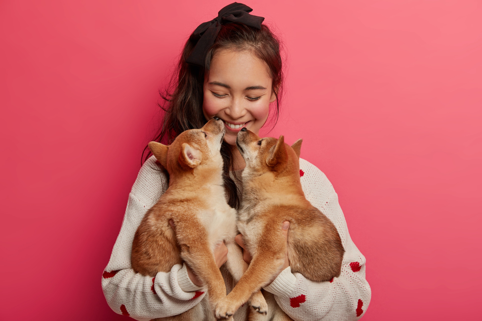 Why women sleep better with dogs than a partner
