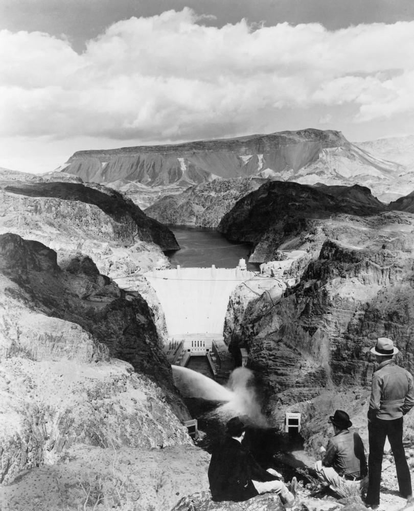 The secrets hidden in Lake Mead's receding waters