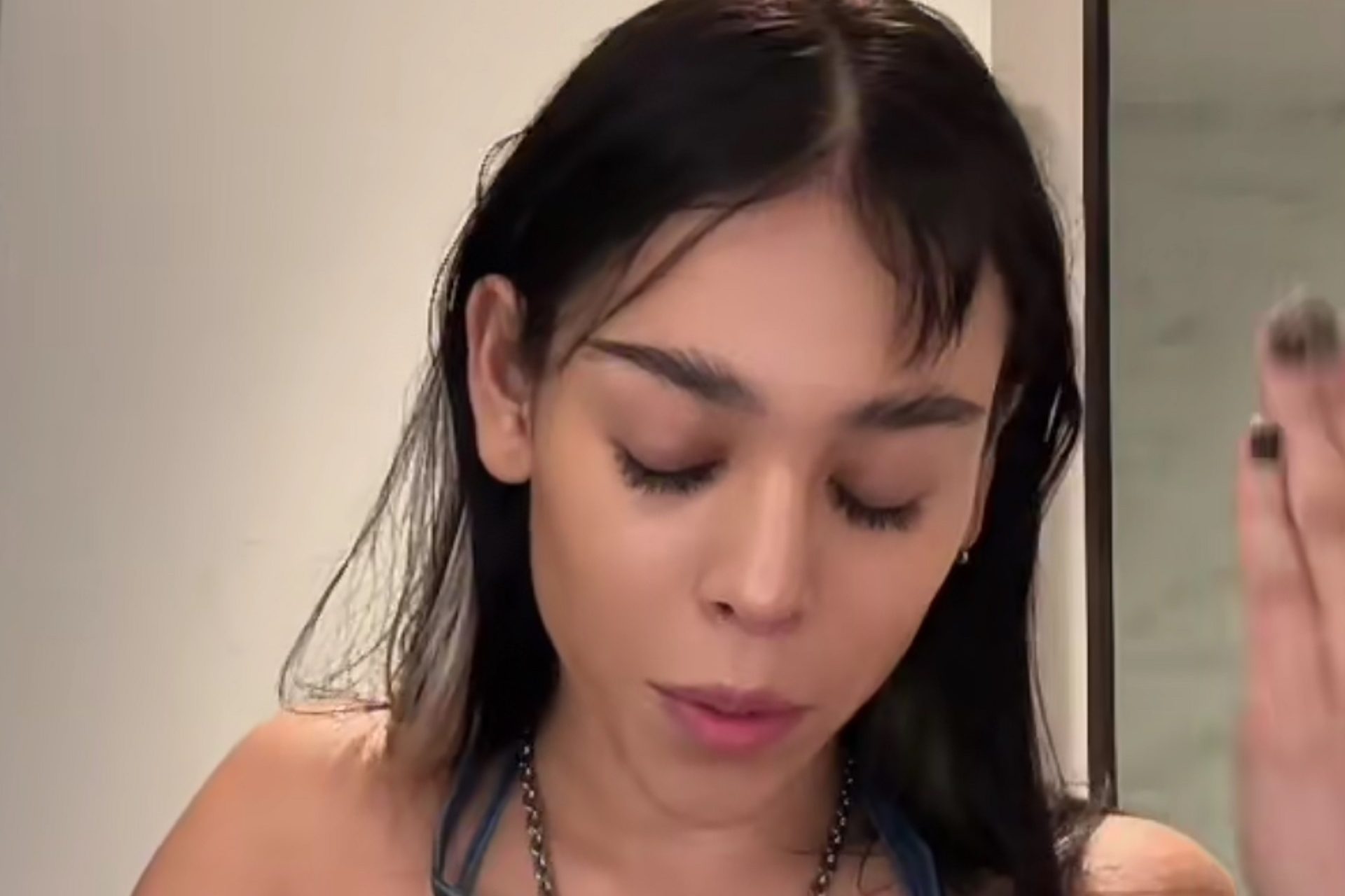 ¡Qué desastre! Estas famosas vivieron tragedias con su cabello ¡Qué desastre! Estas famosas vivieron tragedias con su cabello