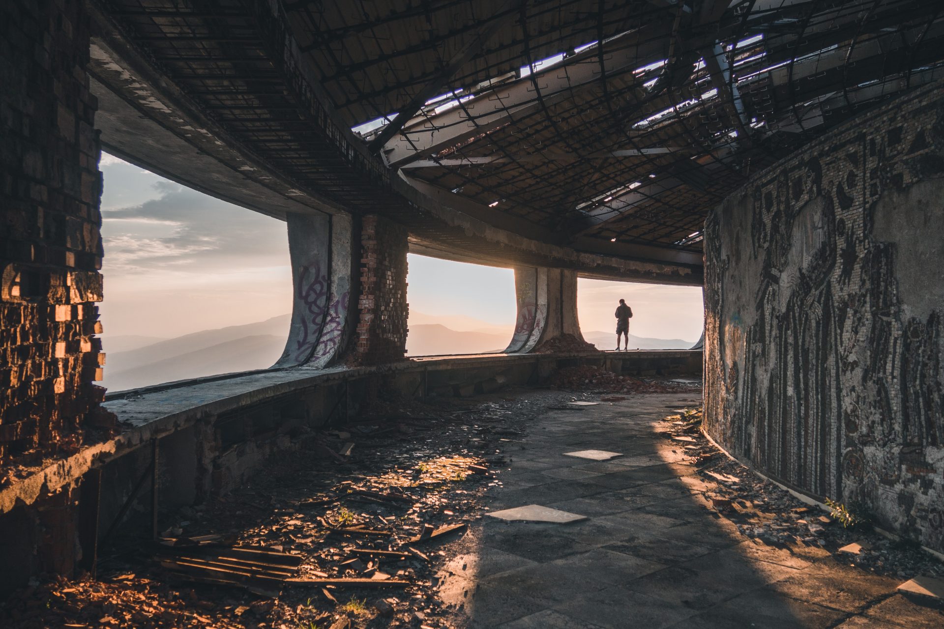 Beautiful images of completely deserted places