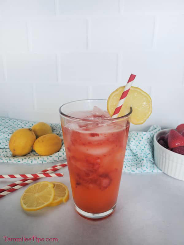 Copycat Red Robin Freckled Lemonade Recipe