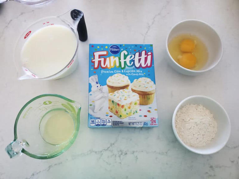 Funfetti Pancakes Recipe