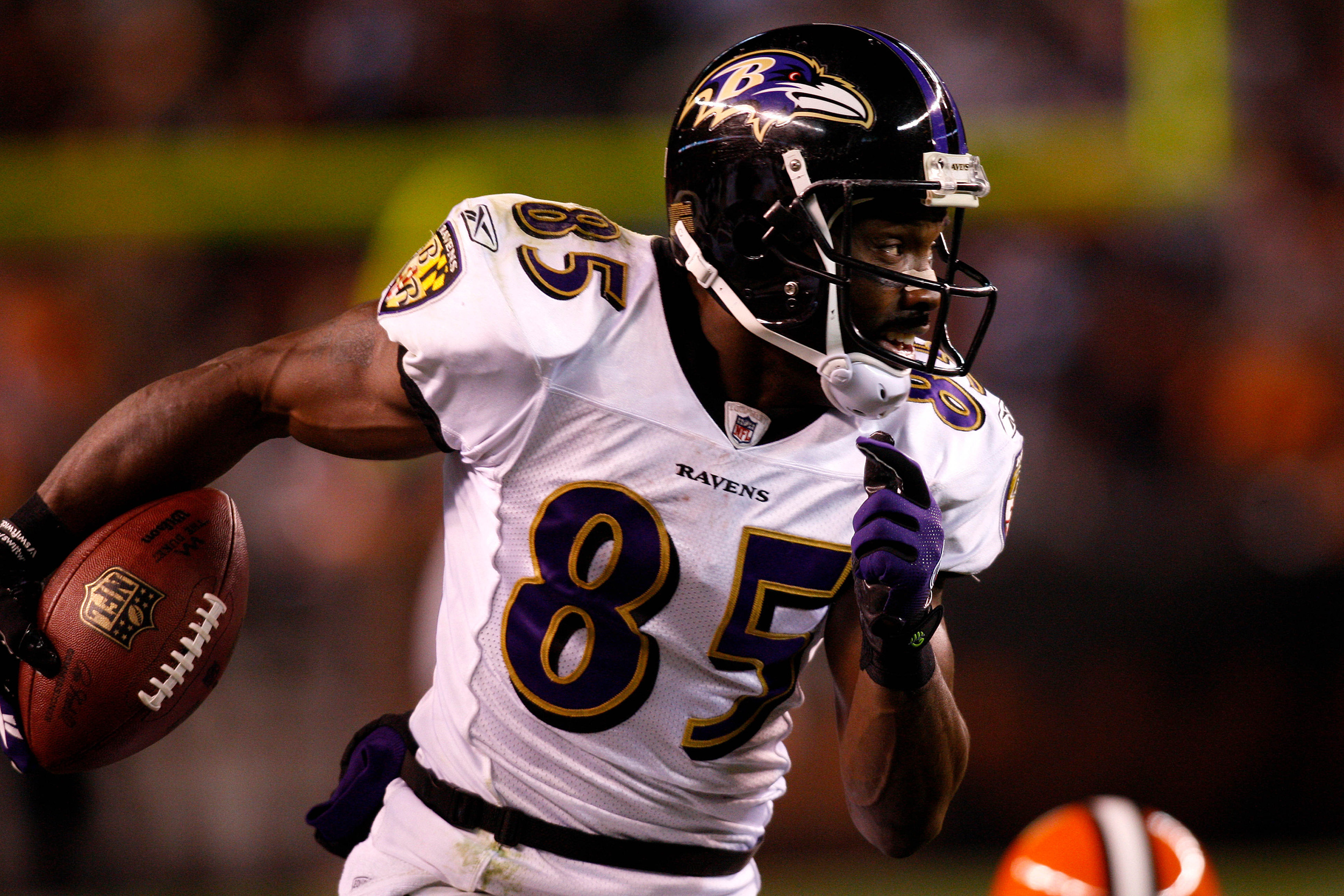 The most impactful wide receiver signings in NFL history