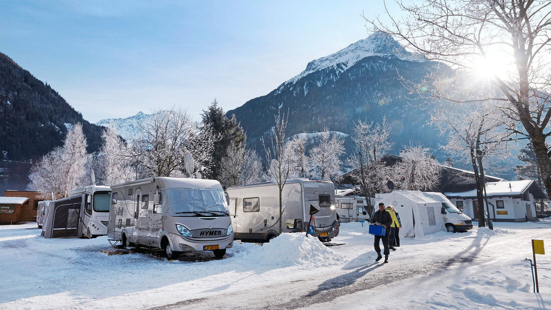 Umfrage zum Campen im Winter: Wintercamping oder Einmotten?