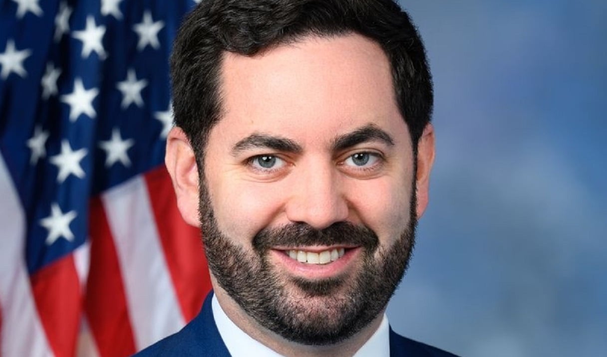 Mike Lawler 'still hunting for Trump's approval' says Dem in heated ...