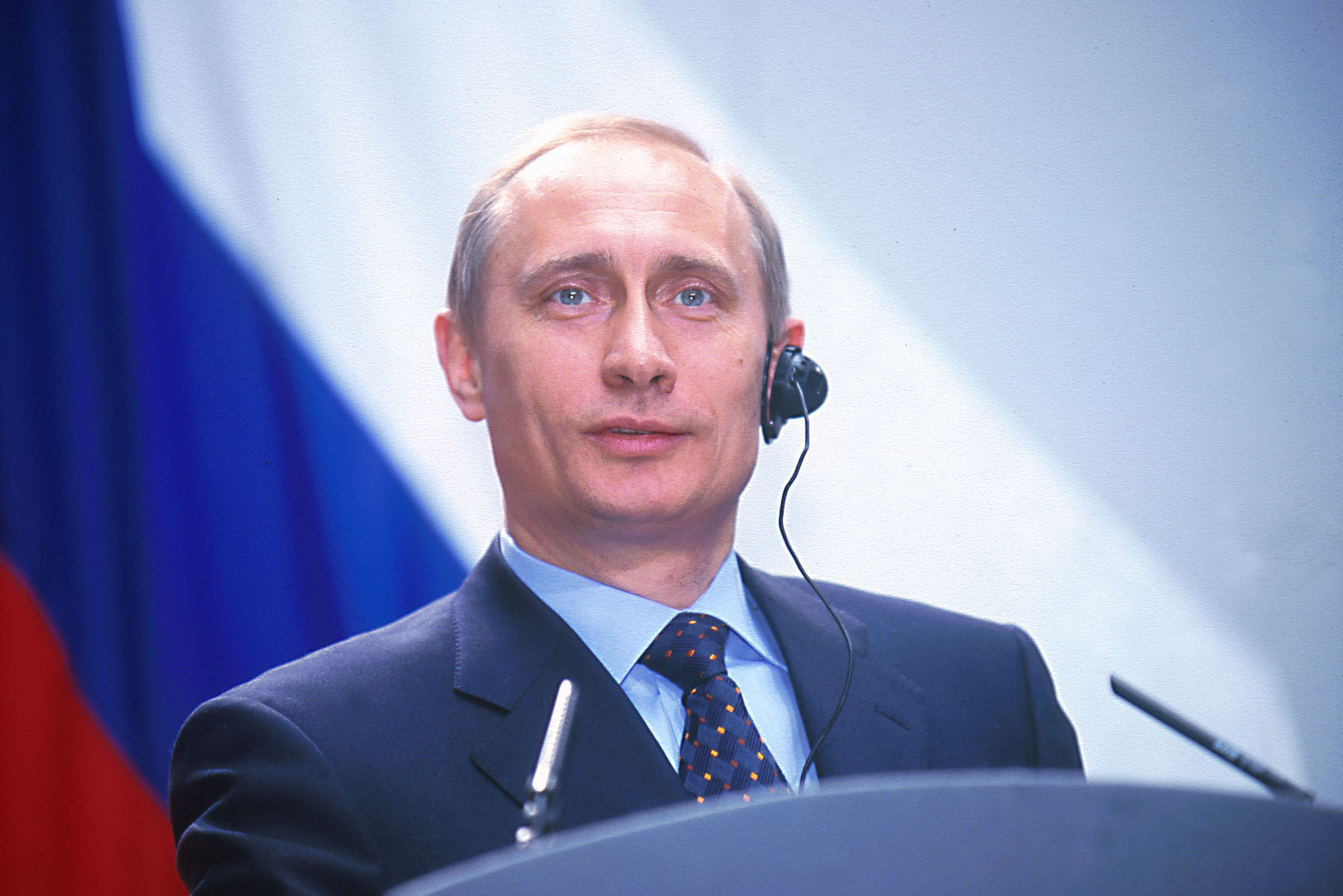 Growing up Putin: how the Russian leader's childhood made him the man ...