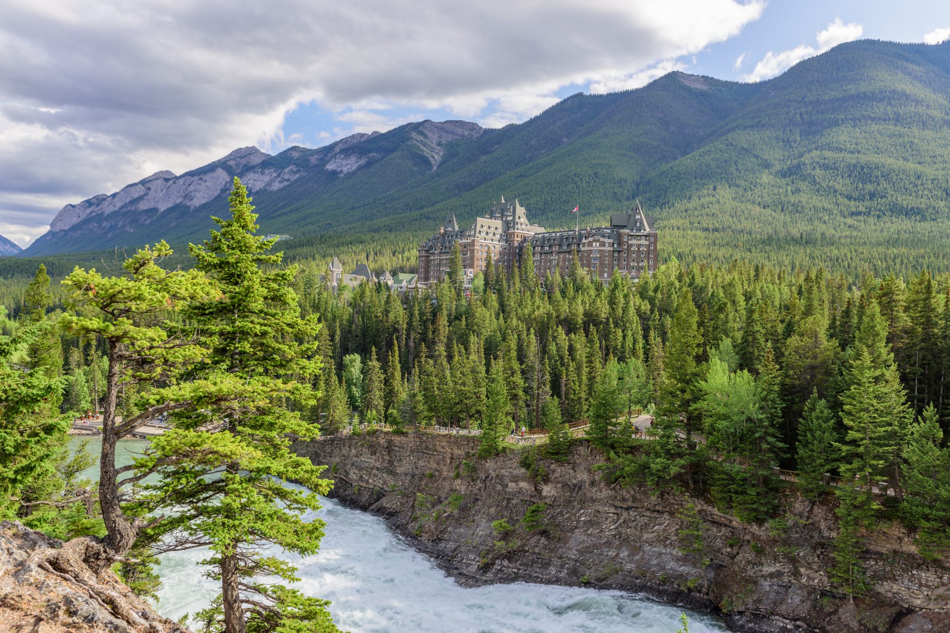 How the popularity of one song can make millions