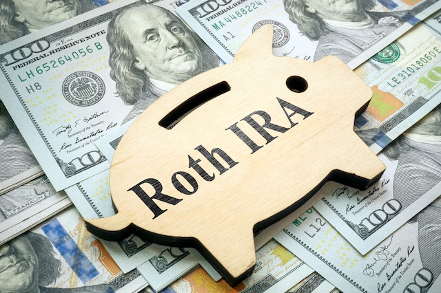 Should You Do a Roth Conversion? [Pros + Cons]