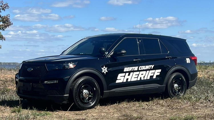 Bertie County deputies charge 2 women after PETA finds 3 dogs dead ...