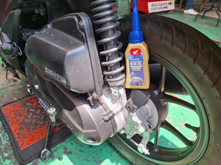 Ini Penyebab CVT Motor Matic Berbunyi Kasar Saat Sedang Jalan