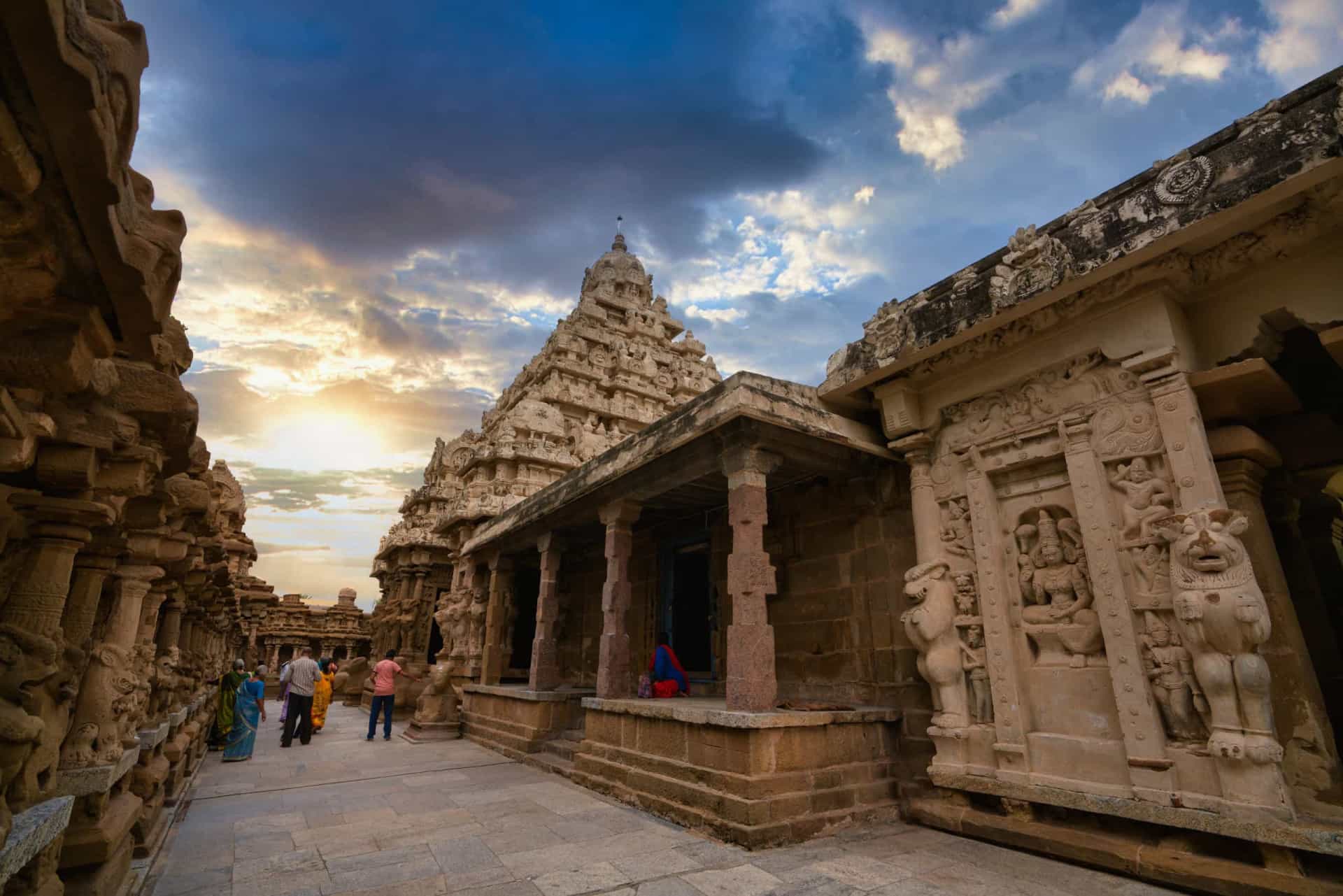 Incredible Hindu temples: Architecture of exquisite beauty