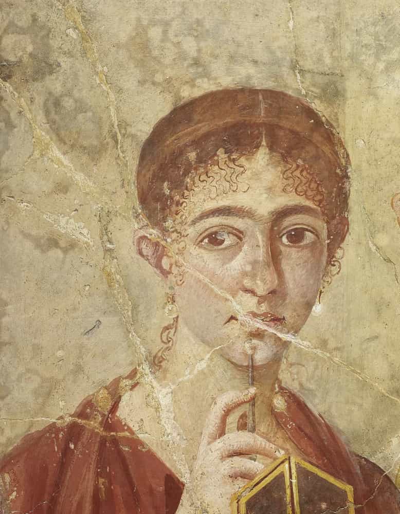 The most bizarre and dangerous fashion trends in history