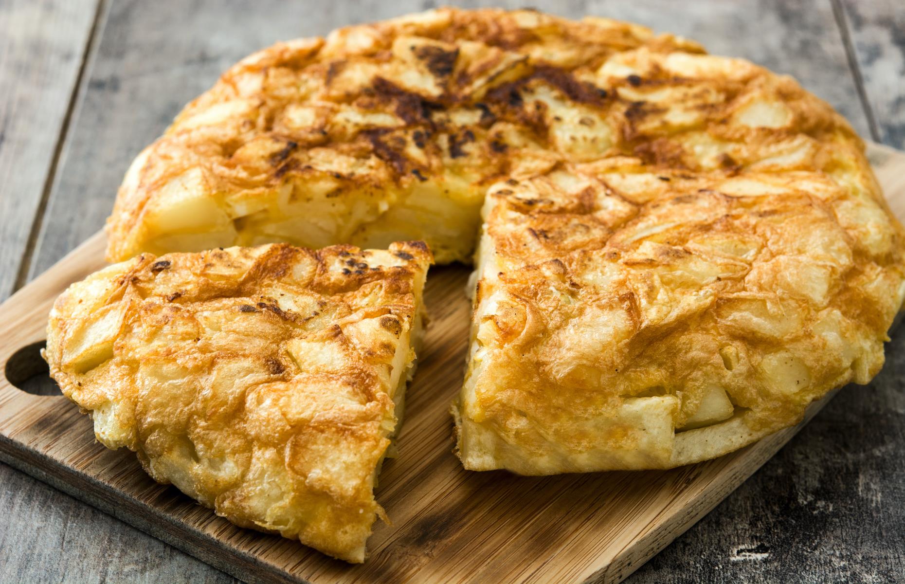 Which Canadian comfort food classics do we think are among the world's ...