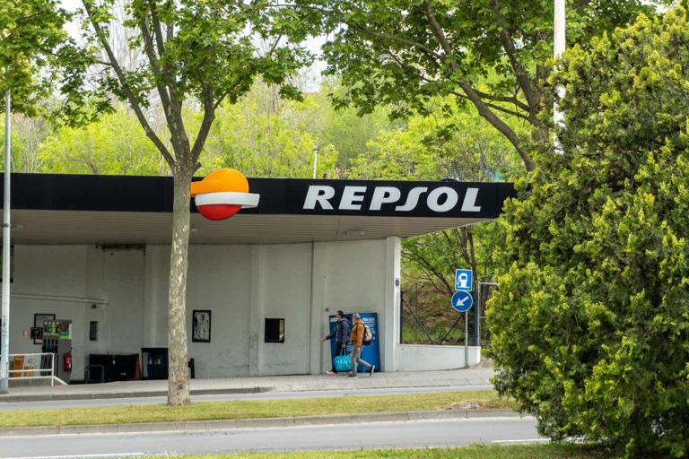 Repsol says U.S. revoked license to operate in Venezuela